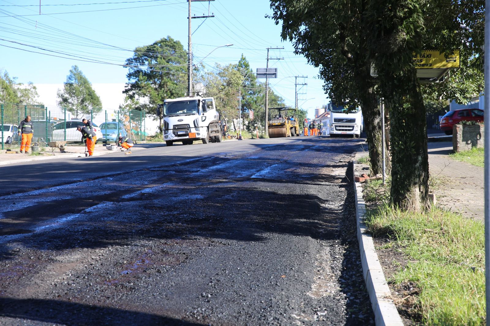Obras na Pedro Grendene são retomadas e trânsito tem bloqueios e ...
