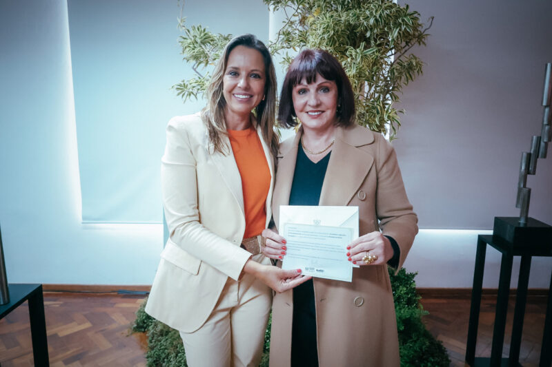 Maria Anselmi, fundadora da malharia Anselmi, de Farroupilha, vai ...